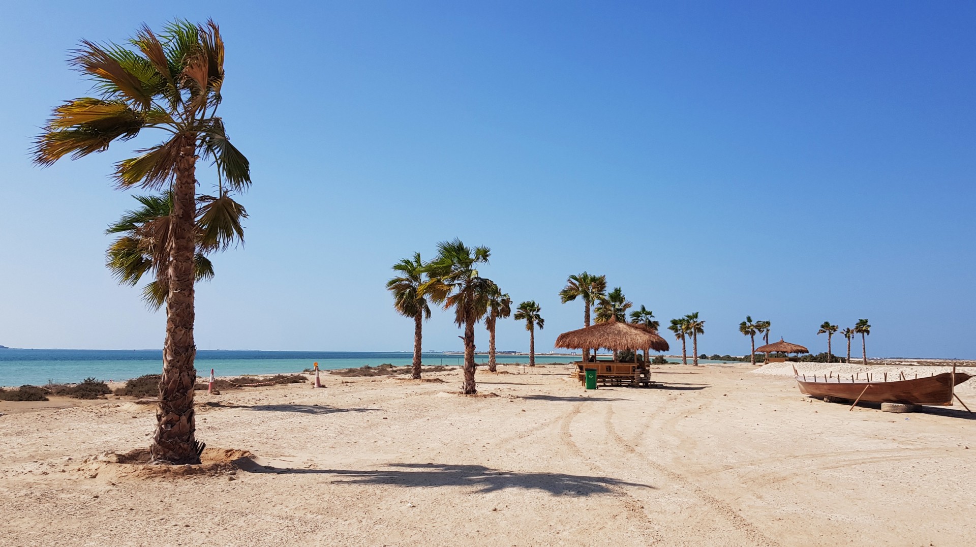 Beach in Abu Dhabi - The best Beaches across Abu Dhabi City