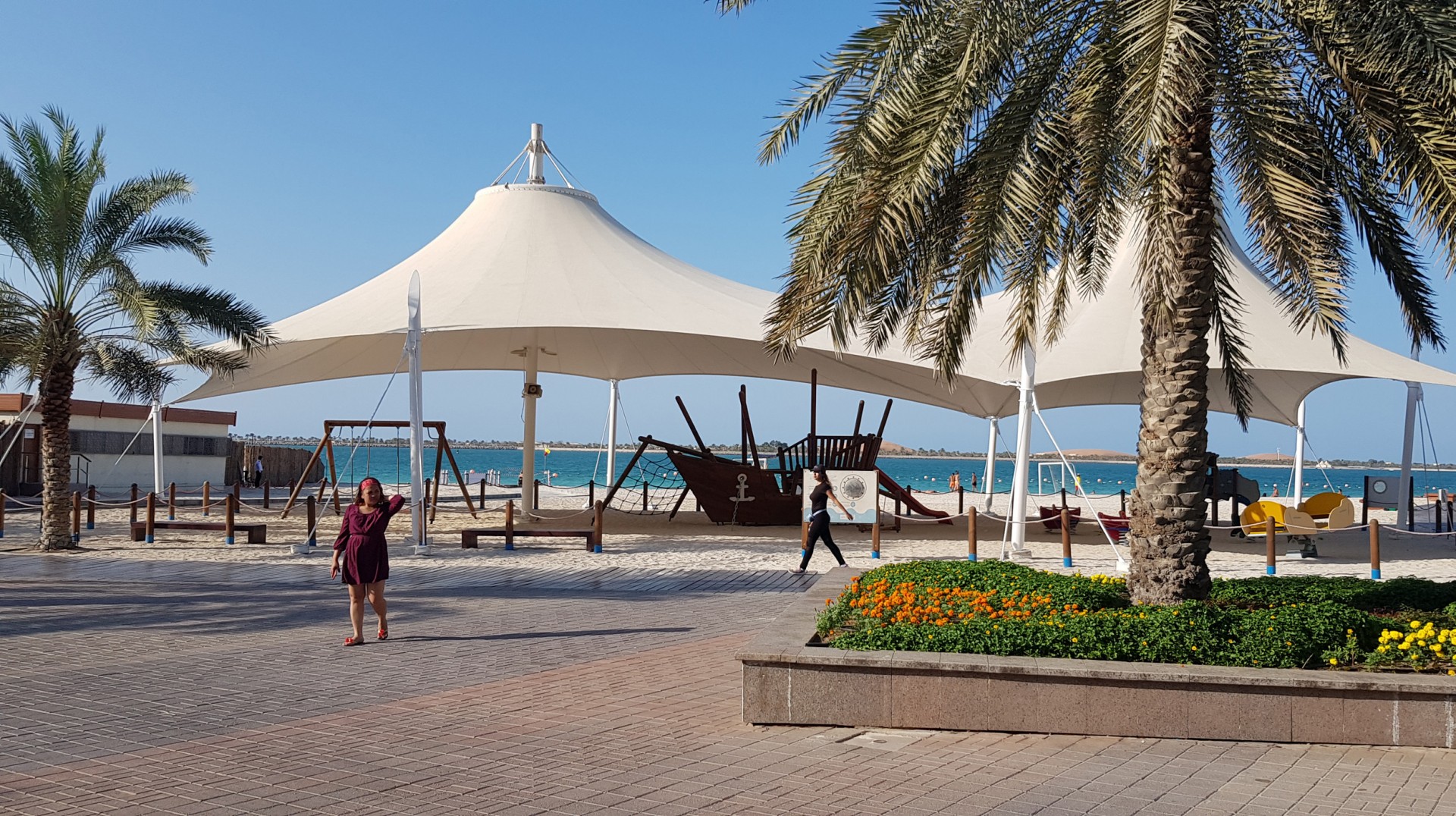 Picture Gallery Al Sahil Beach
